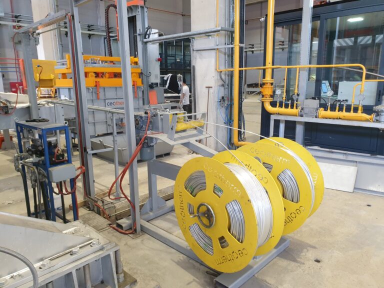 AlTiB5 Rod Feeder - CEOTHERM Industrial Furnaces